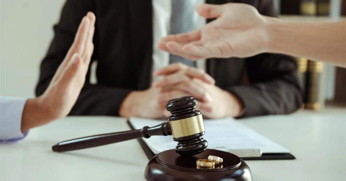 From Divorce to Child Custody: Why Engaging a Matrimonial Case Lawyer ...