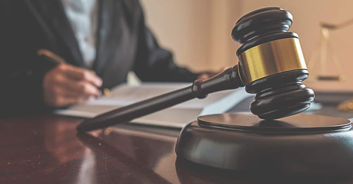 Navigating Legal Hurdles: Why You Should Opt for the Best Law Firm in ...