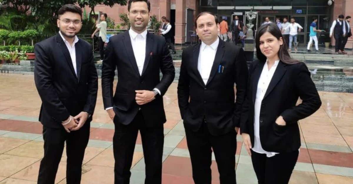 Why You Need to Hire the Best Advocate in Delhi for Expert Legal ...